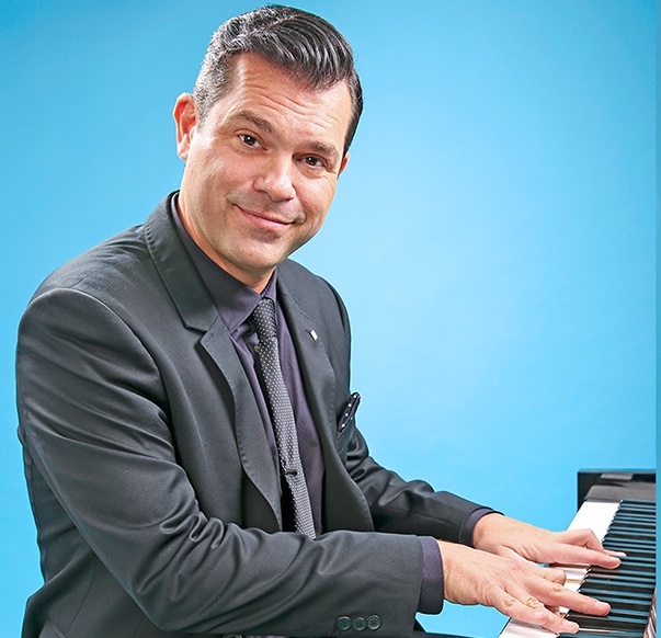 DAVE DAMIANI HOLIDAY TRIO - THANKSGIVING | Dave Damiani